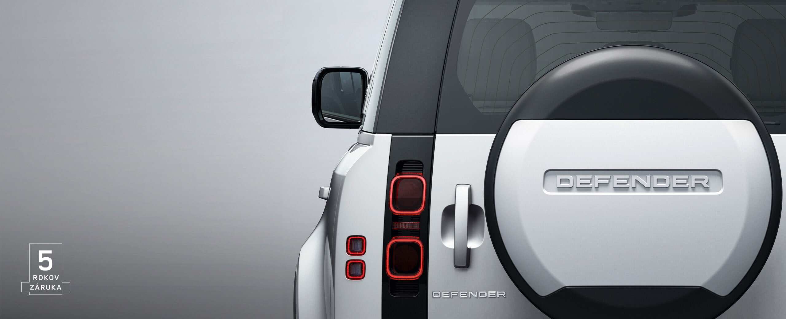 Preskúmajte Defender Hard Top 2024 | Defender | Land Rover Slovakia